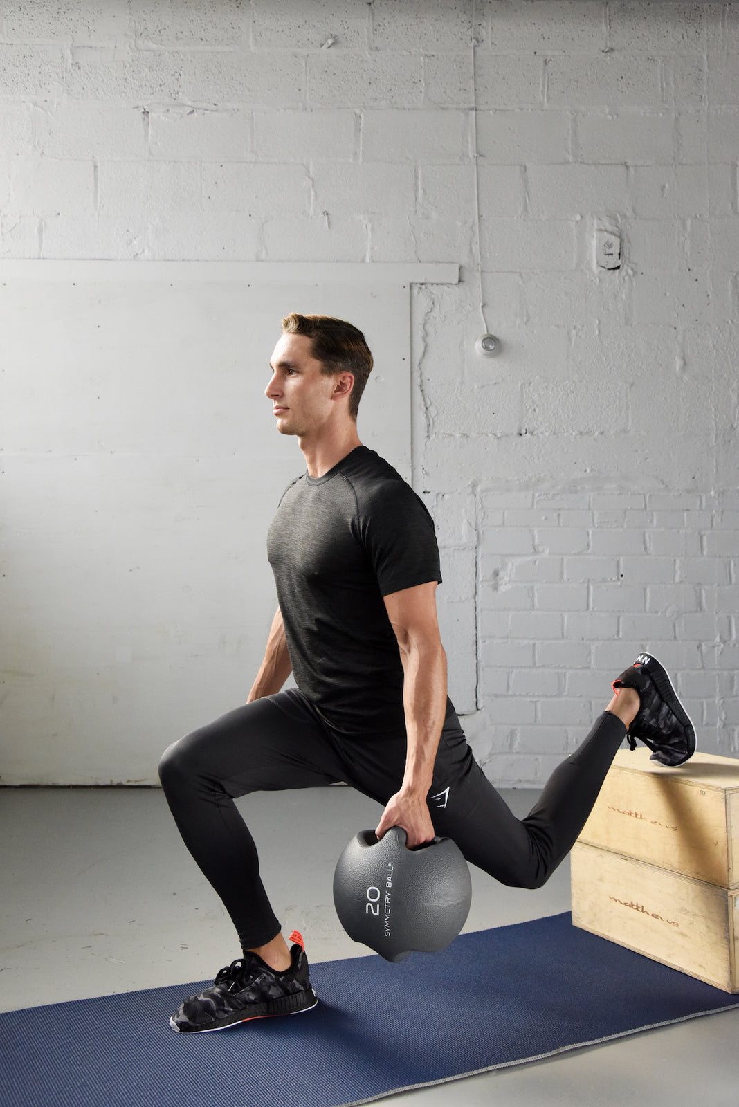 SYMMETRY BALL® – SMART BODY